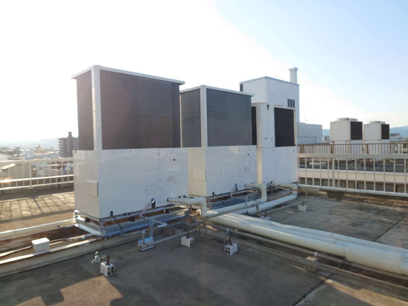 GHP(ガスヒートポンプ)の更新頻度と更新にかかる費用などについて解説 - 大阪の設備工事ならミヨシテック